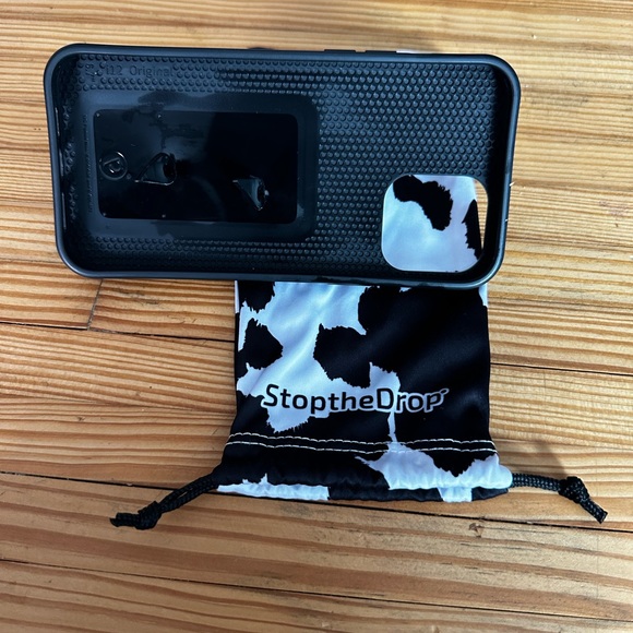 Loopy Case | Cell Phones & Accessories | Black White Cow Print Loopy ...